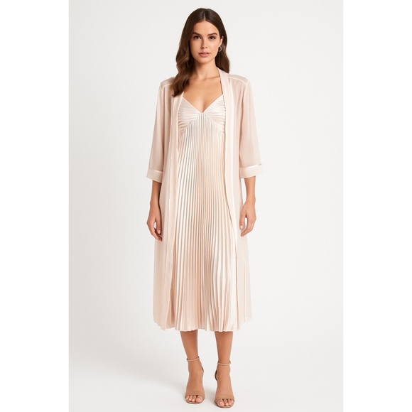 Linea Donatella | Intimates & Sleepwear | Linea Donatella Vintage 9s ...